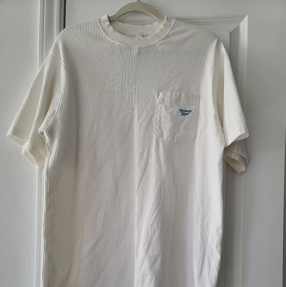 Reebok | Shirts | Reebok Mens Size Long Tshirt 33 Inches Two Different ...